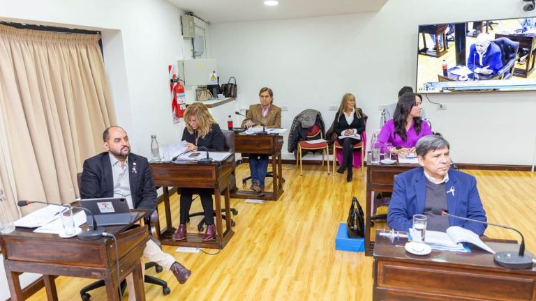 Destacan la participación del Dr. Randon en congreso sobre implantes ...